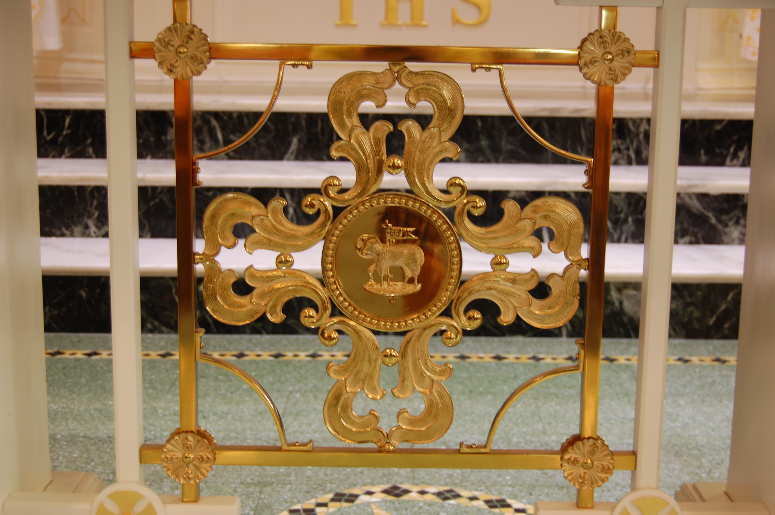 Drawn to the Altar: The Extraordinary Form Mass – Observations (Guest ...